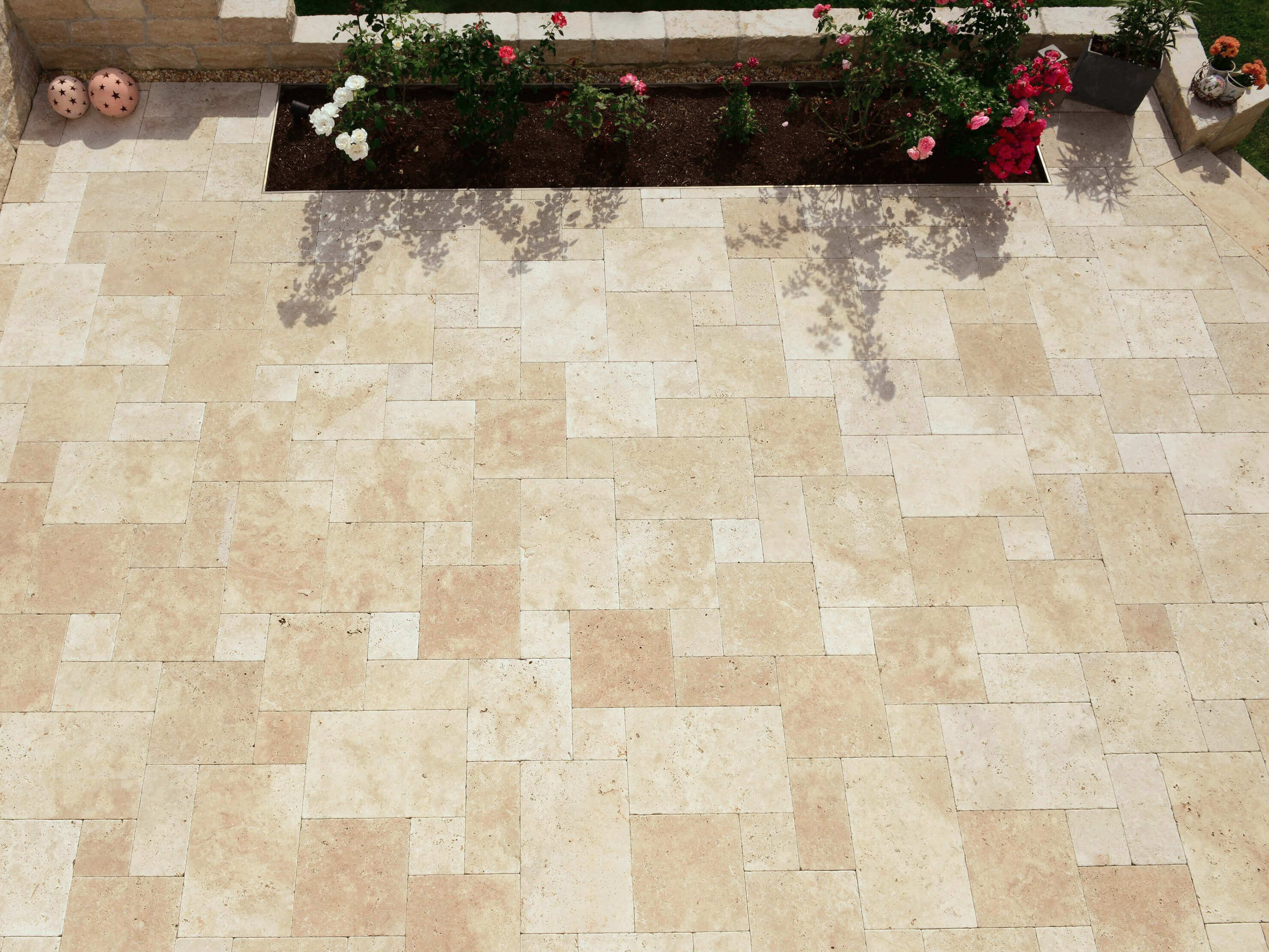 Dalles Medium SELECT, en travertin vieilli | stonenaturelle