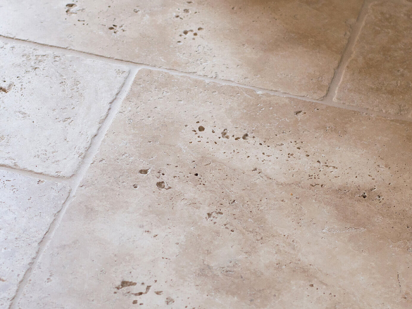 Carrelage Medium, en travertin vieilli | stonenaturelle