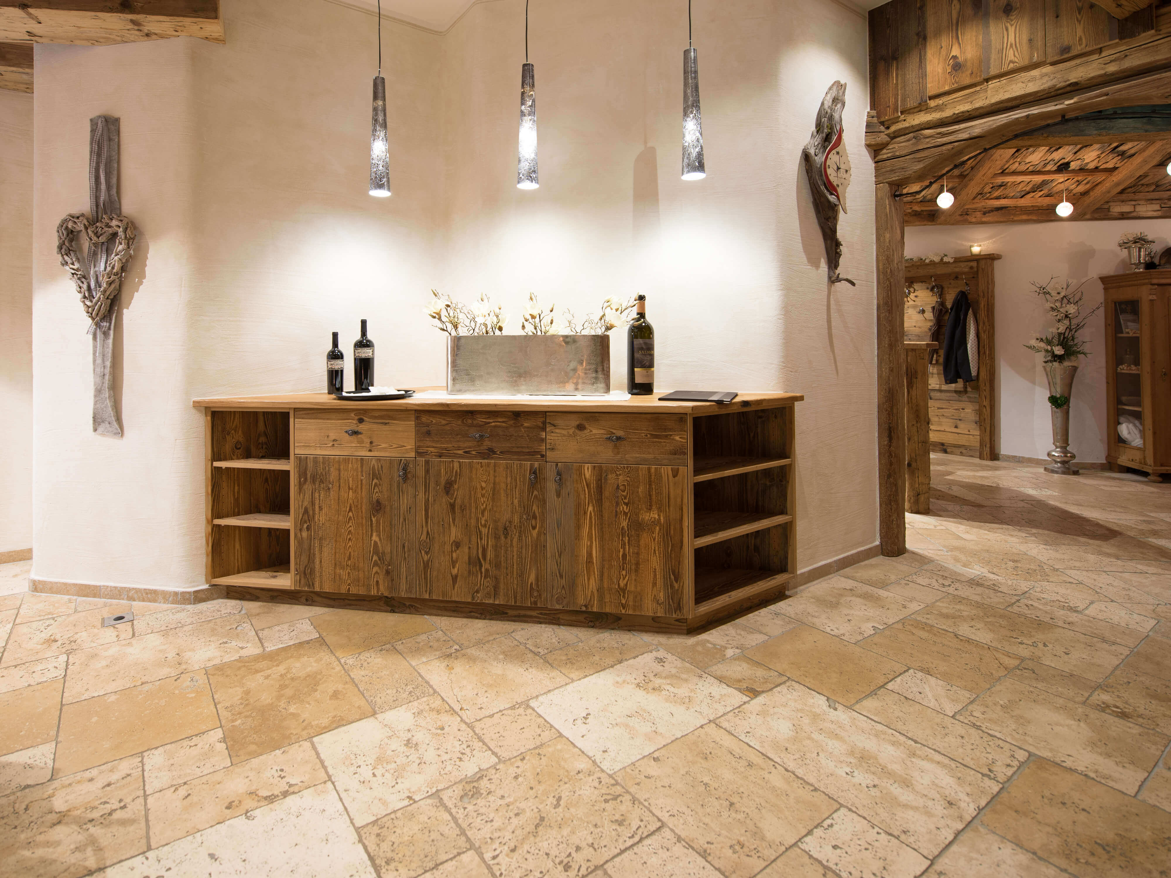 Carrelage Rustic, en travertin vieilli | stonenaturelle